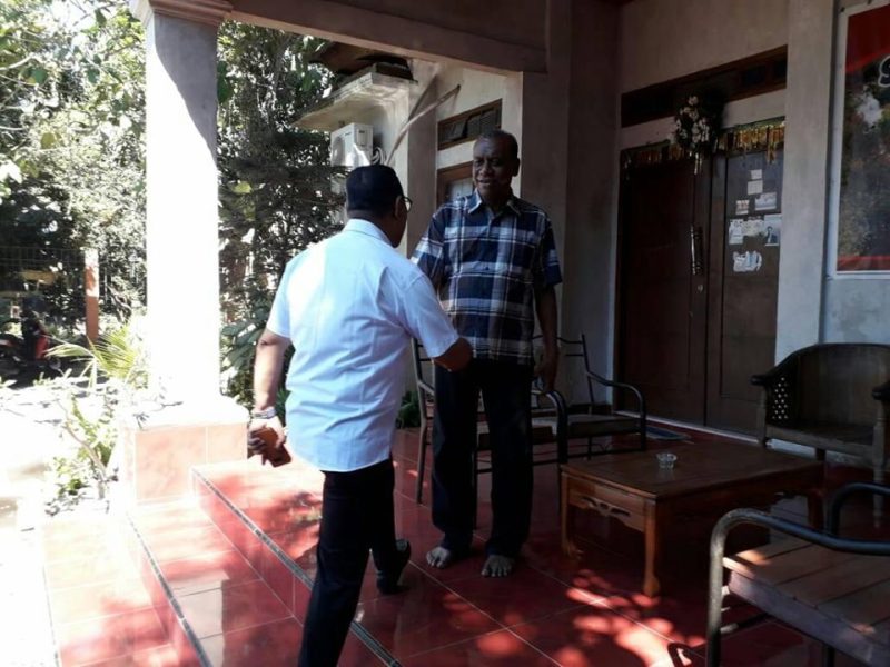 Dua Mantan Bupati Prihatin Kondisi Kabupaten Sikka | SuaraSikka